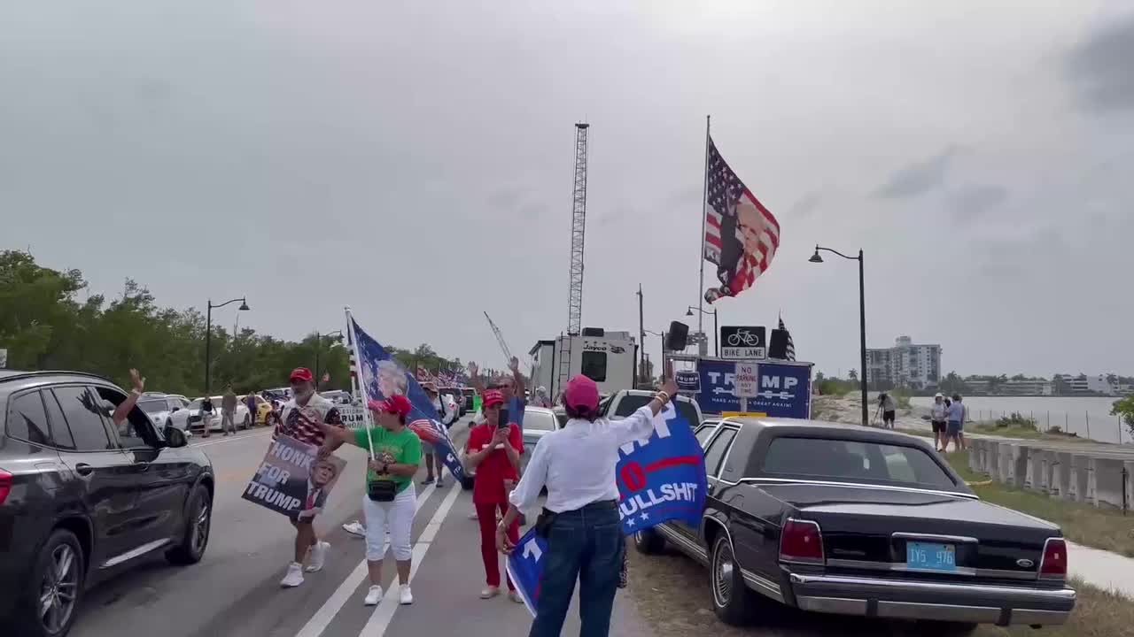 Shared post - Gathering of Trump Supporters Continues to Grow at Bridge ...