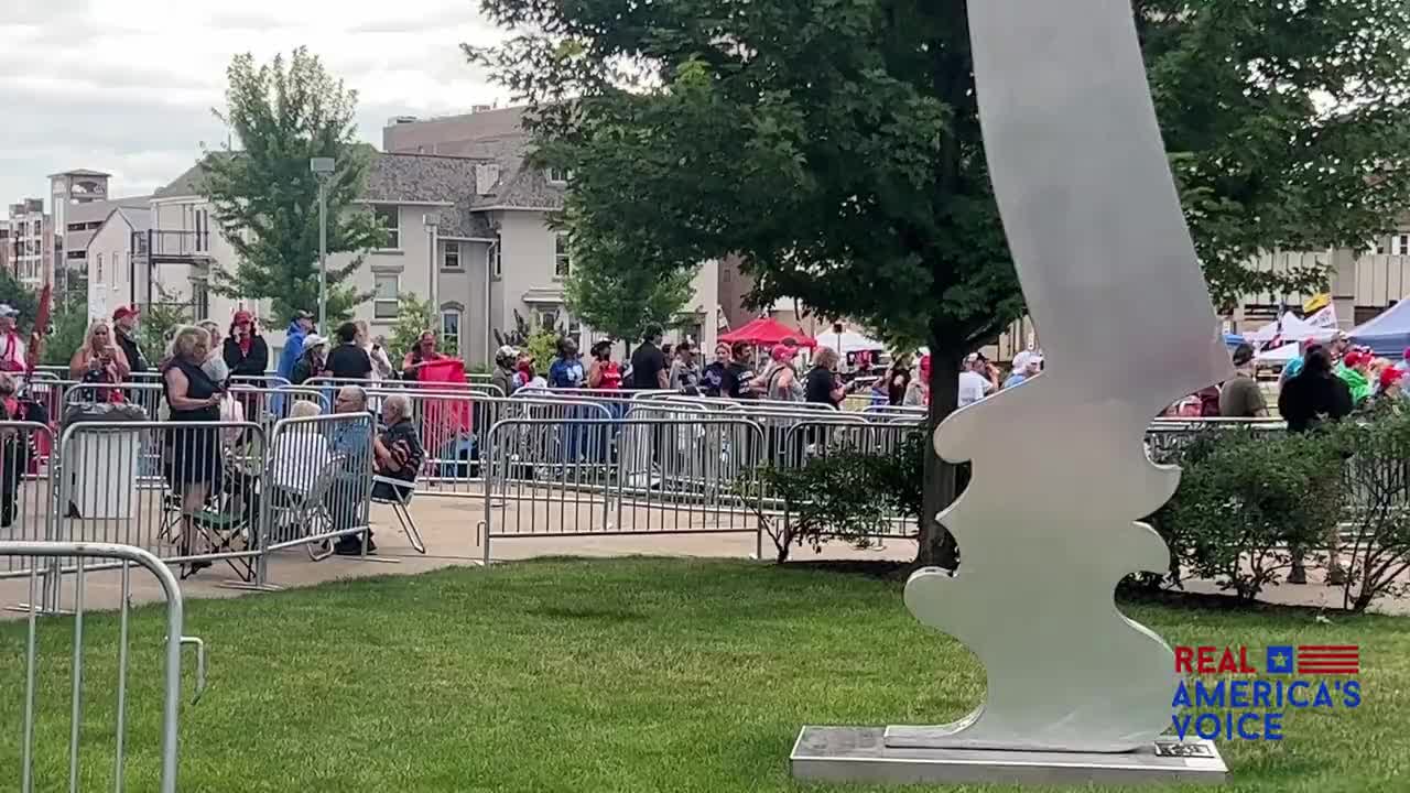 Shared post - RAV with a live look at the line of all the Great Patriots